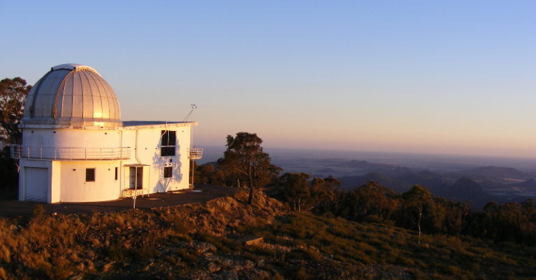 Ashkbiz Danehkar's Astrophysics Pages - Physics and Astronomy